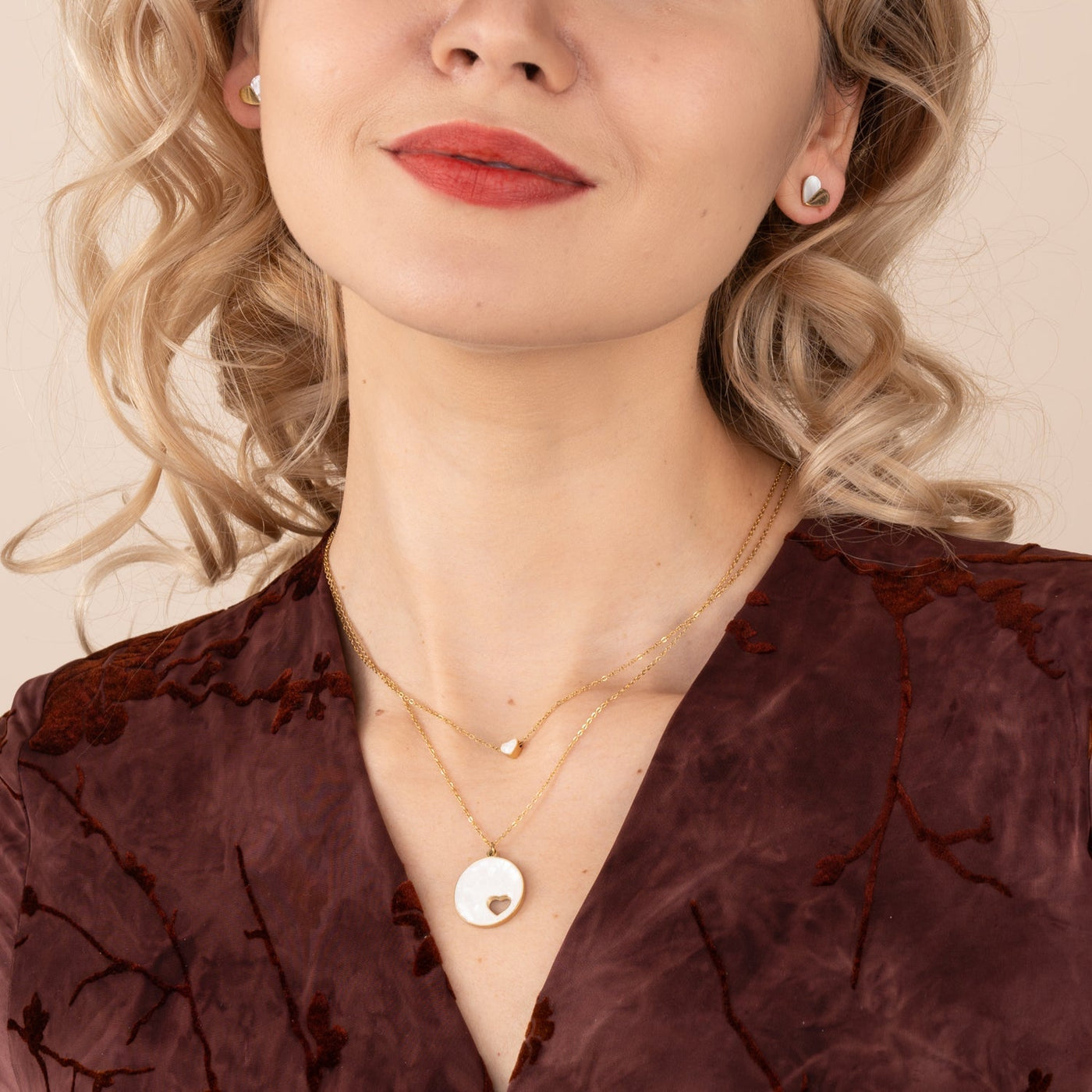 Journey Together Necklace Set in Mother of Pearl | Uno Alla Volta