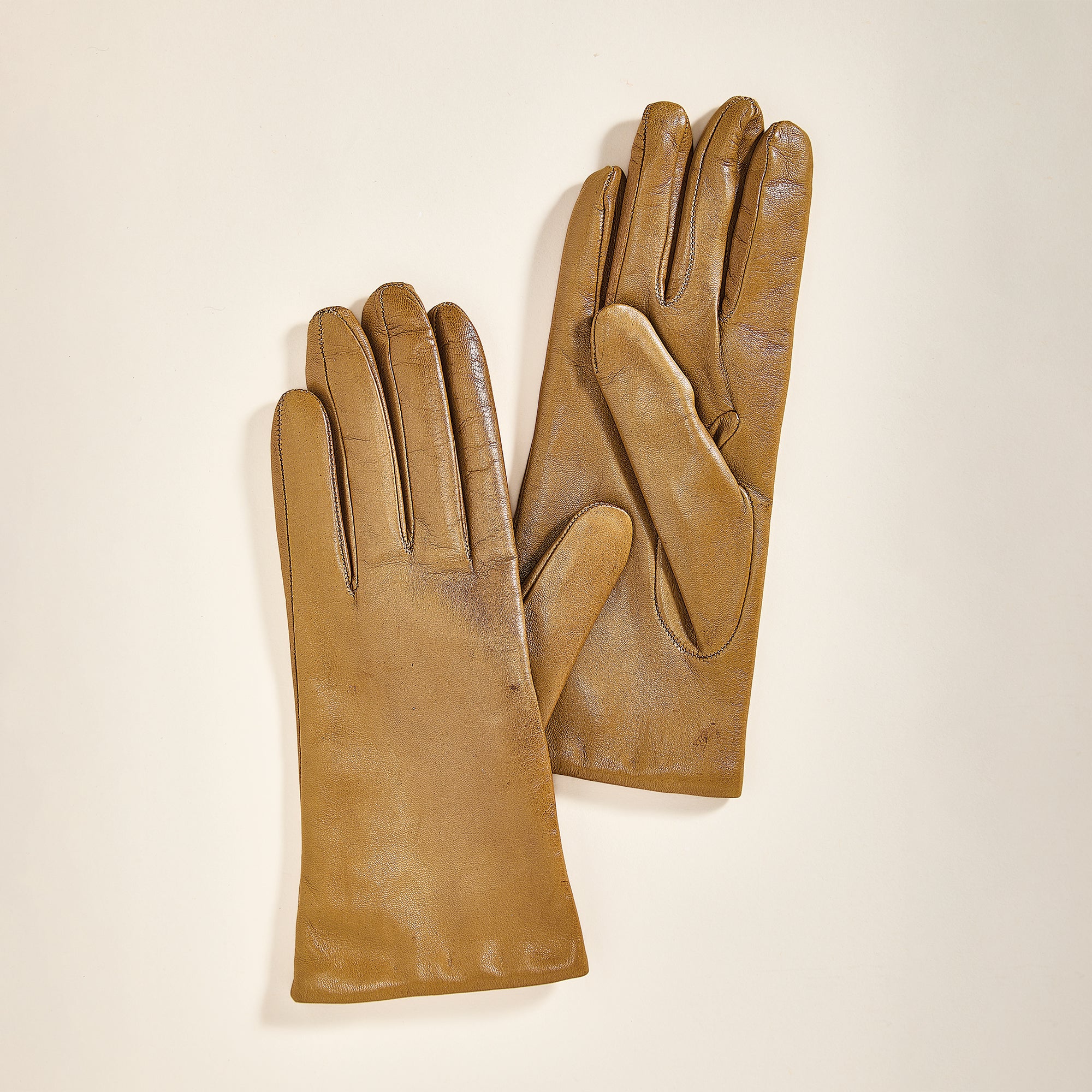Cashmere Lined Saffron Leather Gloves | Uno Alla Volta