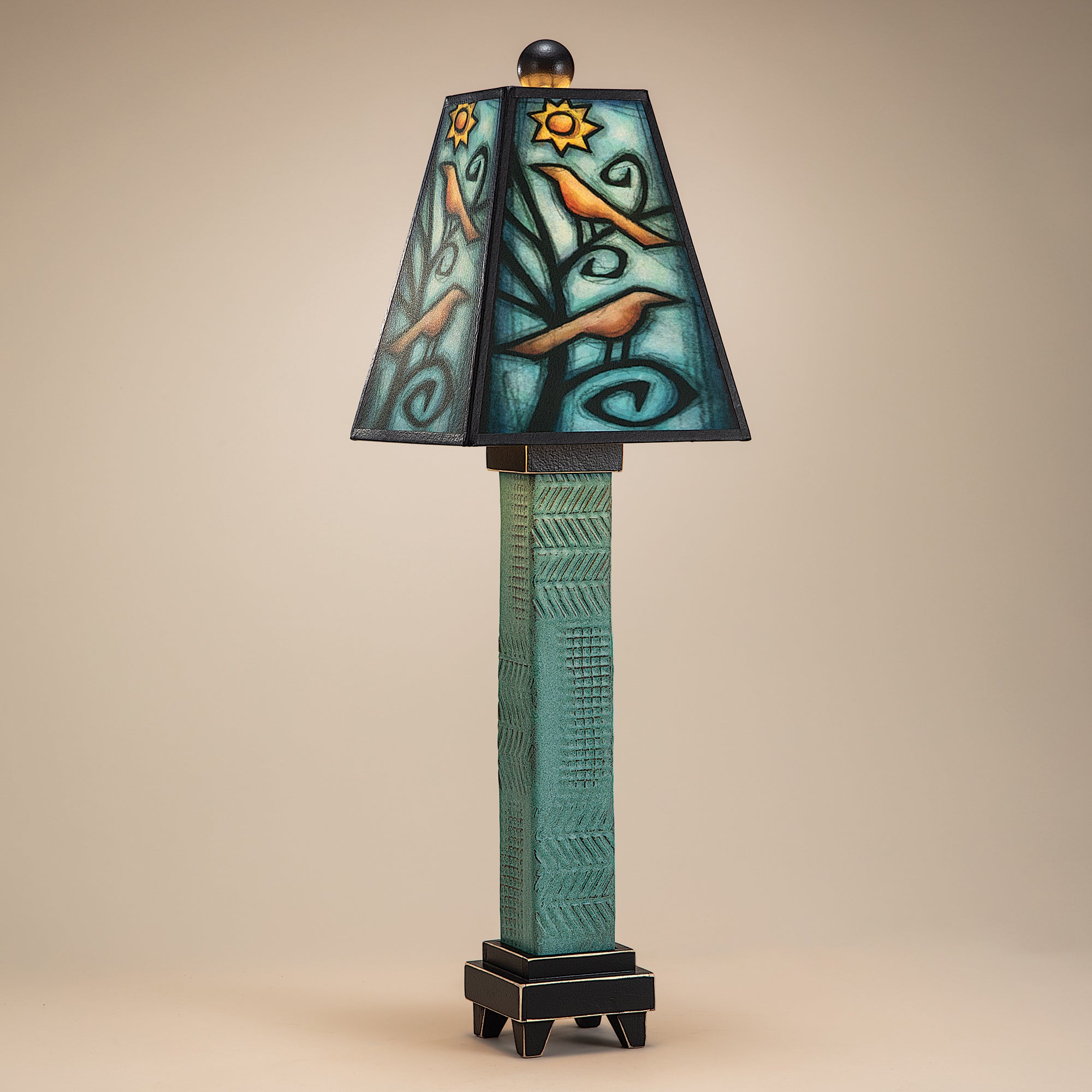 Hand-Painted Sitting in the Sun Table Lamp | Uno Alla Volta