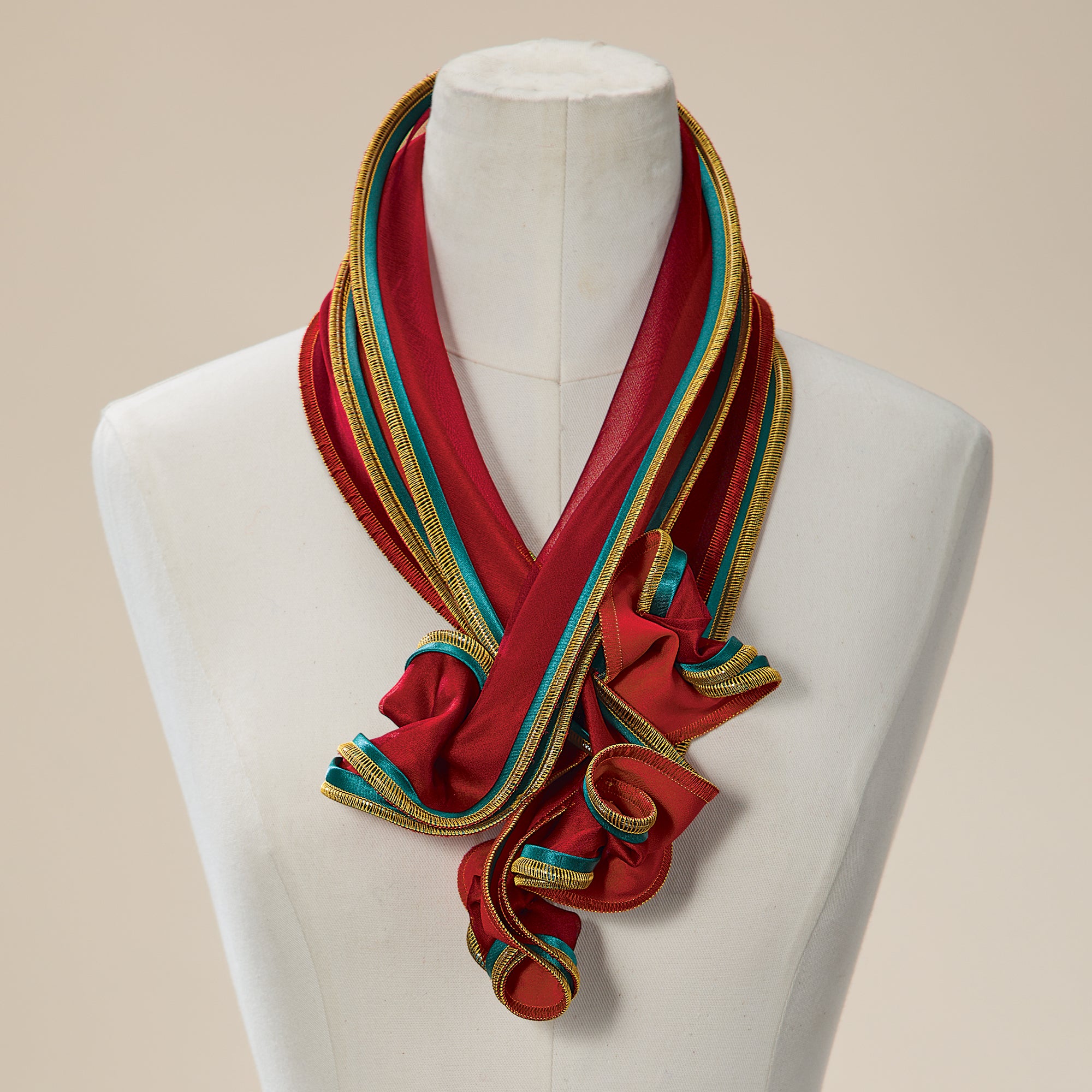 Red, Green & Gold Short Sculptural Scarf | Uno Alla Volta