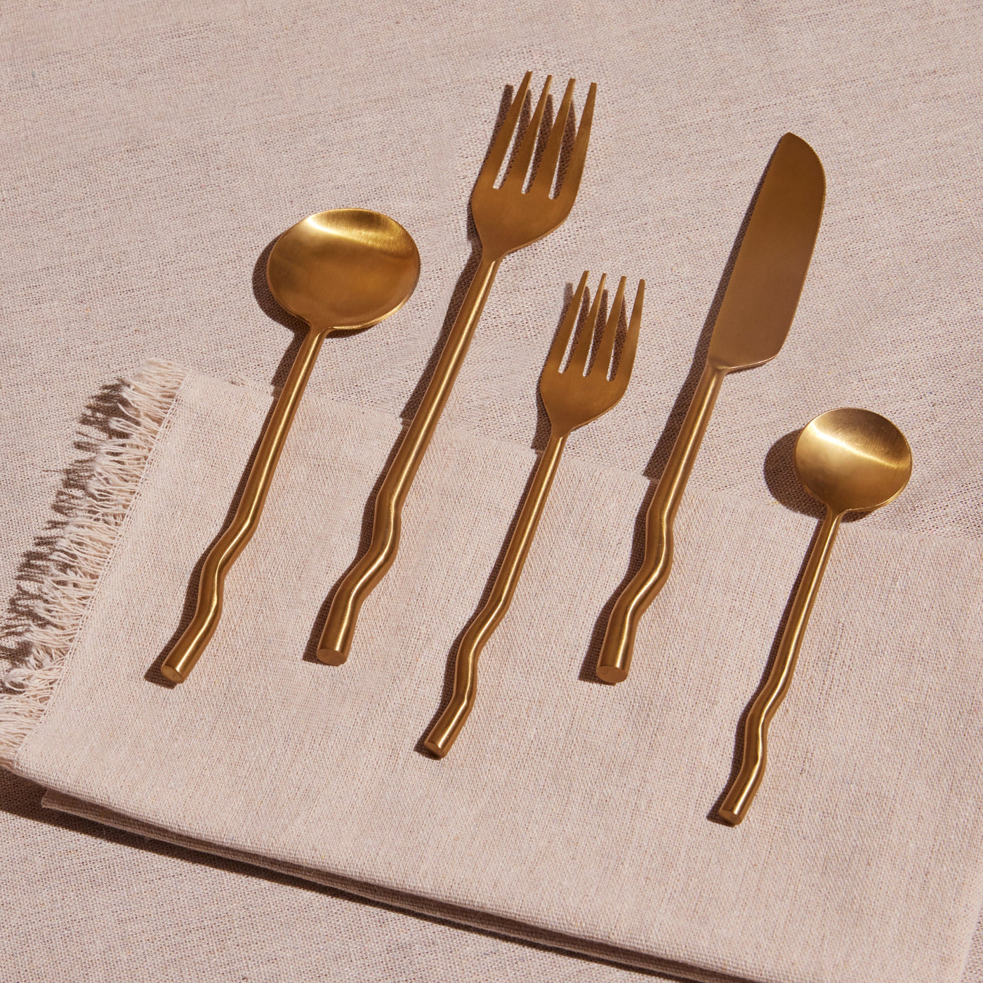 Emma Flatware Set of 20 | Uno Alla Volta