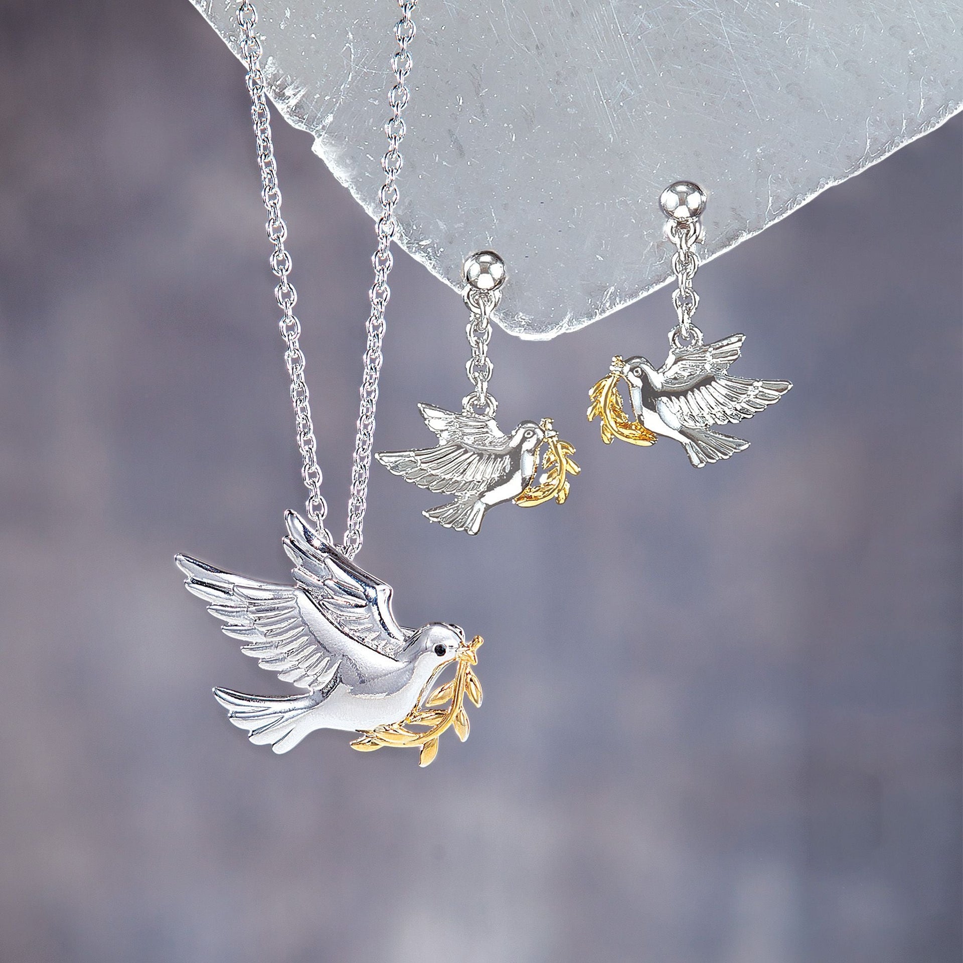 Dove Of Peace Necklace & Earrings Set | Uno Alla Volta