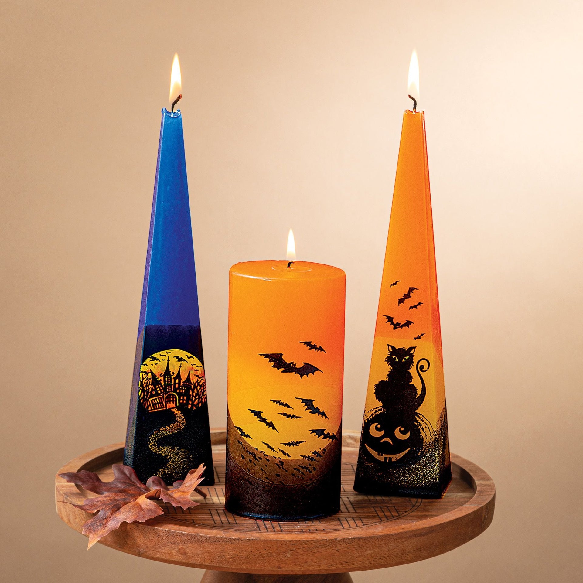 Hand-Painted Haunted House Candle | Uno Alla Volta